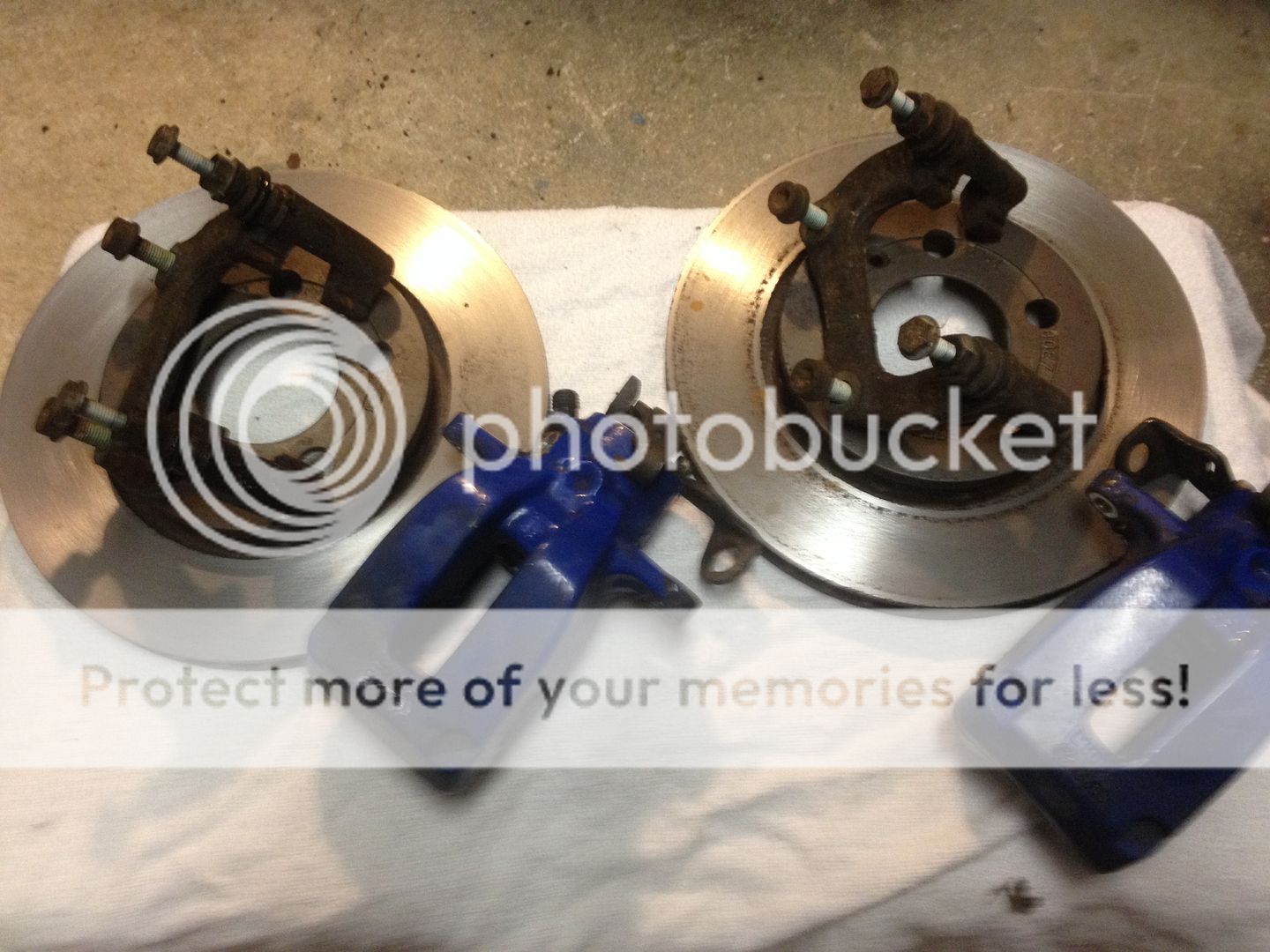 FS: R32 rear calipers/carriers and rotors | VW Vortex - Volkswagen Forum